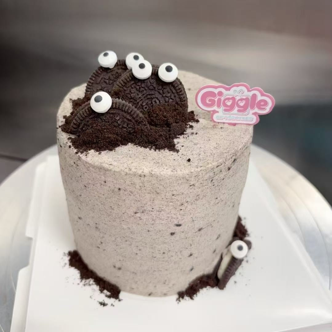 Oreo chocolate cake – Giggle Gift Shop